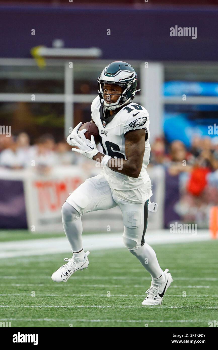 Philadelphia Eagles' Quez Watkins runs against the New England Patriots ...