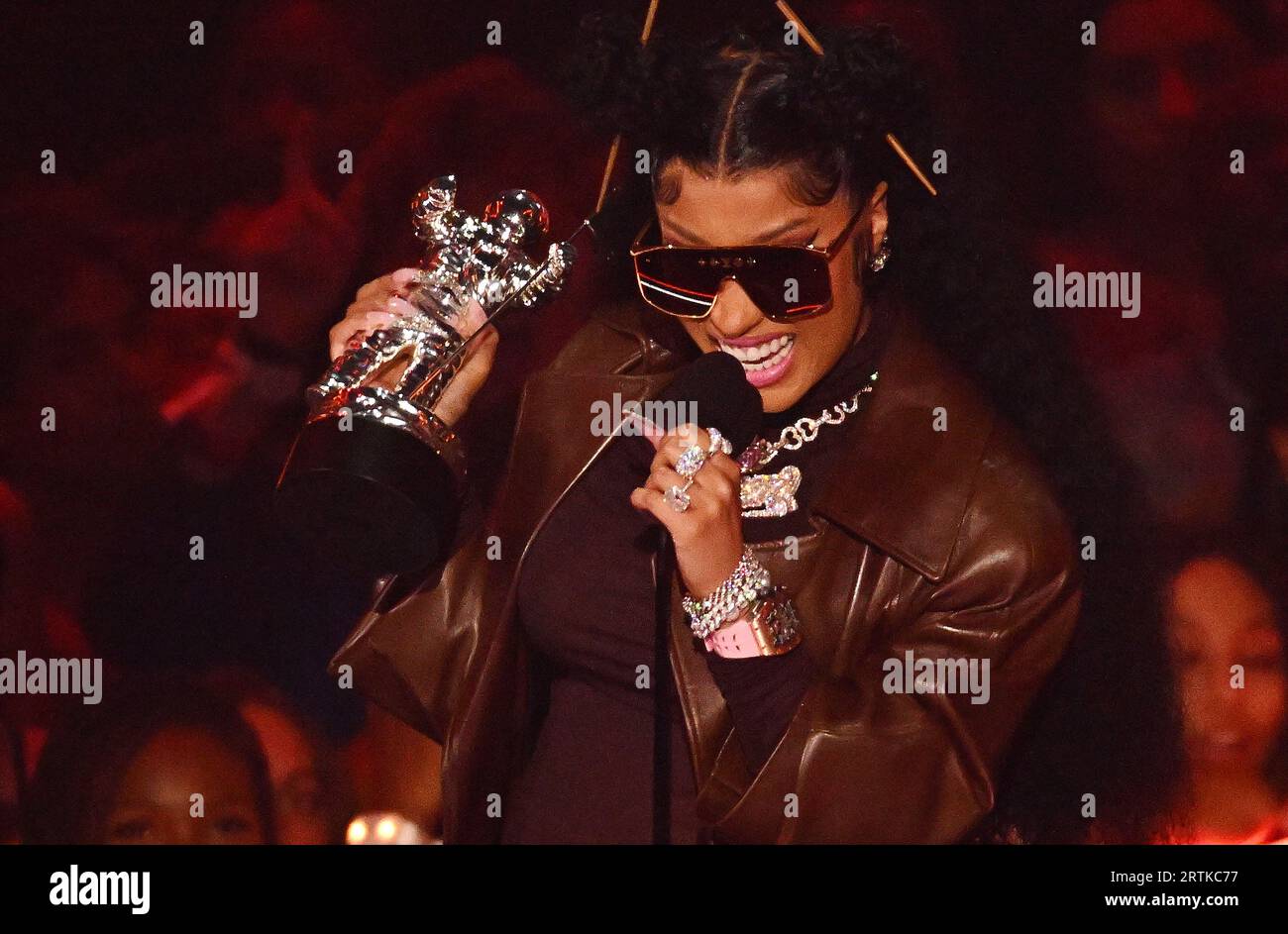 Newark, USA. 12th Sep, 2023. Nicki Minaj accepts the Best Hip Hop award ...
