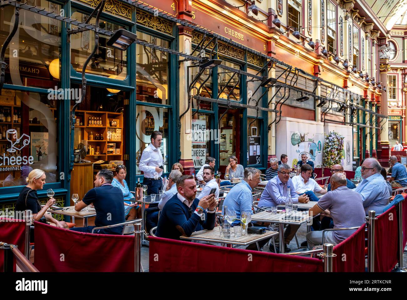 People Sitting Outside A Pub/Bar In Leadenhall Market, City of London ...