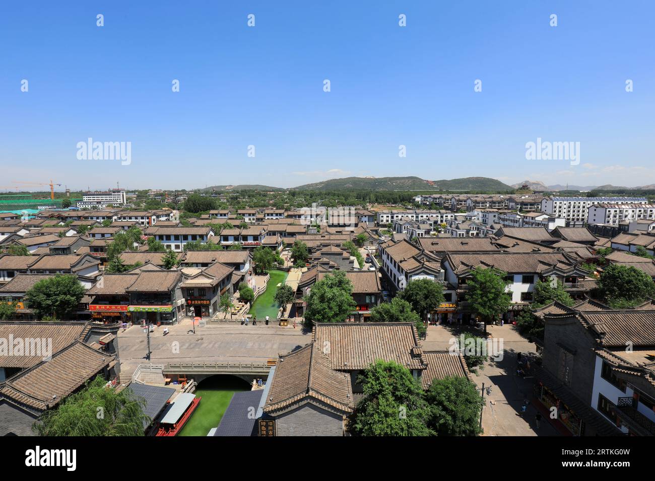 Chinese traditional ancient city, architectural scenery, North China ...
