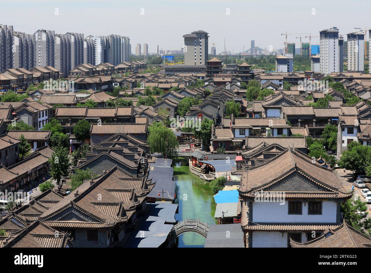 Chinese traditional ancient city, architectural scenery, North China ...