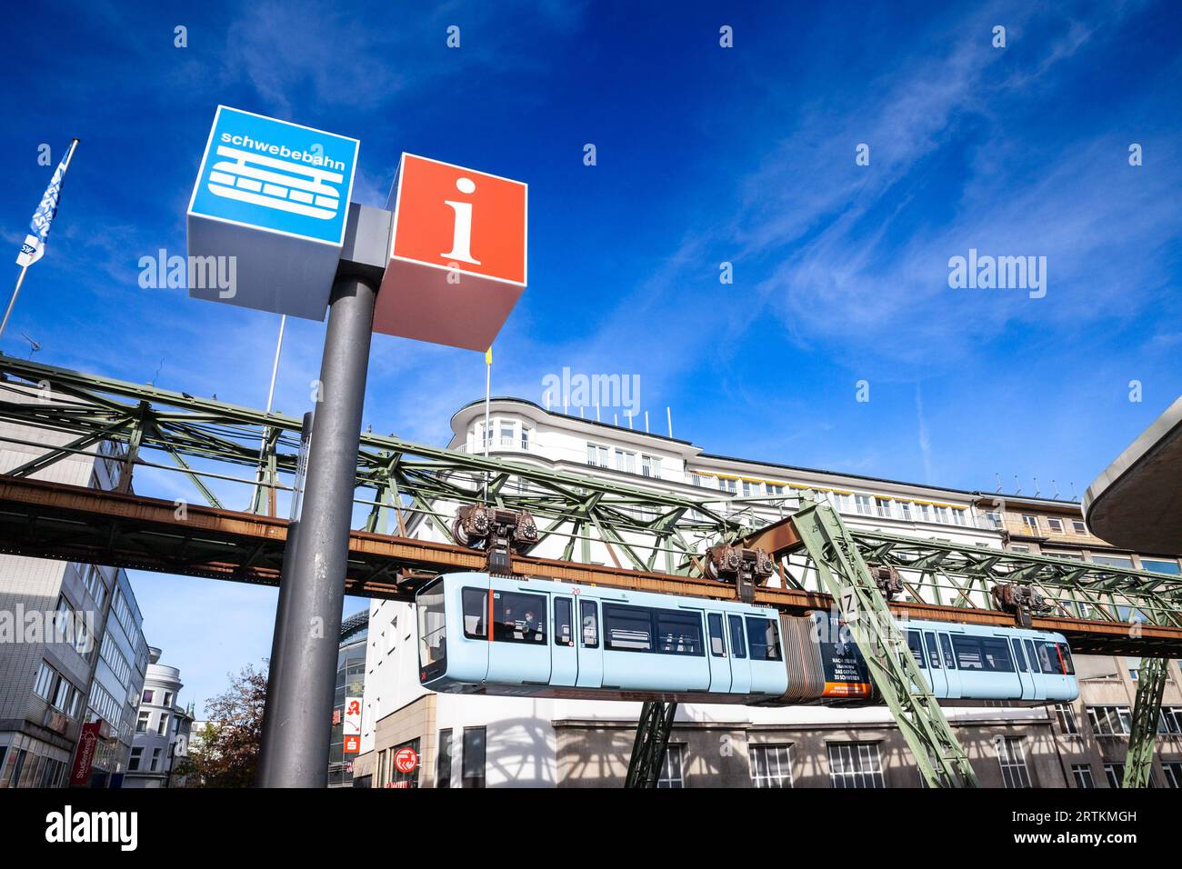 Picture of a train on Wuppertal schwebebahn. The Wuppertaler ...