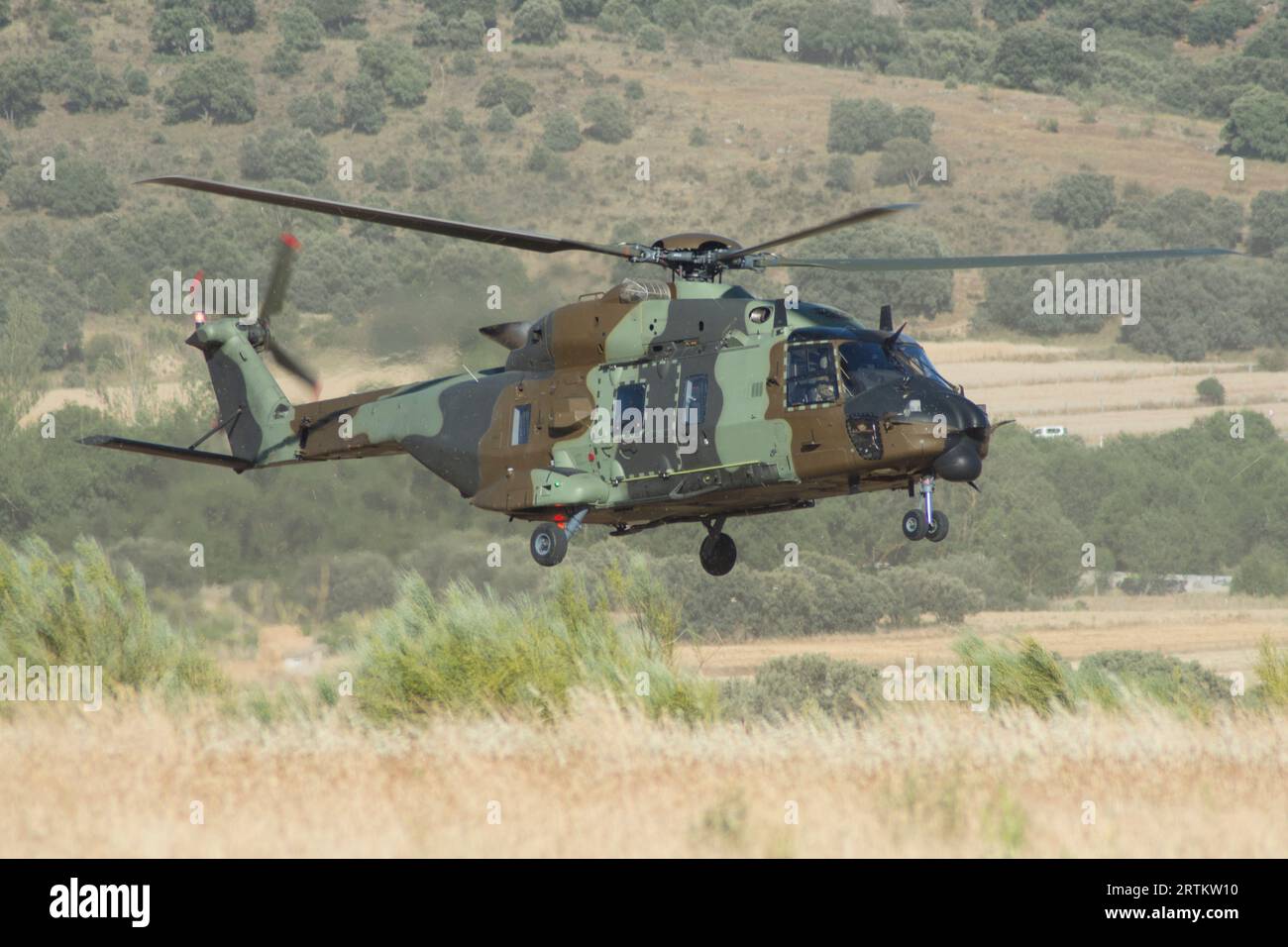 Special forces helicopter support hi-res stock photography and images ...