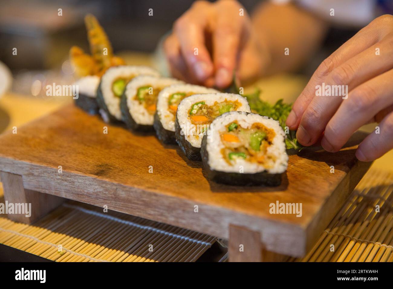 Asparagus tempura roll hi-res stock photography and images - Alamy