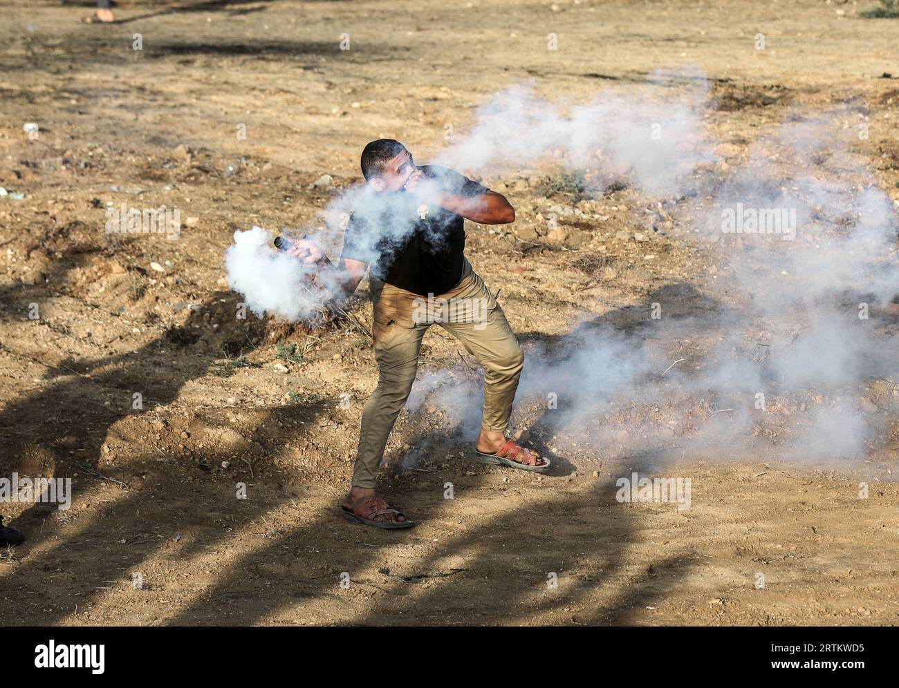 Gaza 2005 hi-res stock photography and images - Alamy
