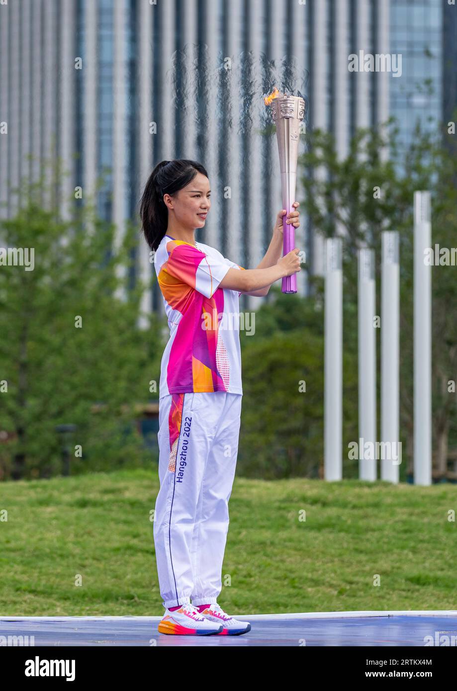 Taizhou, China's Zhejiang Province. 14th Sep, 2023. Torch bearer Wei ...