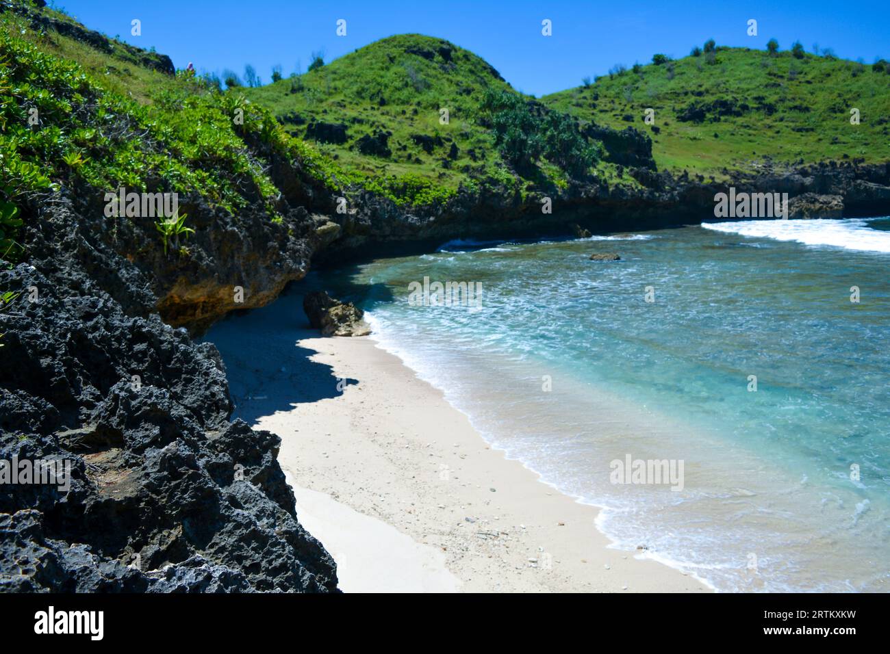 Srau beach hi-res stock photography and images - Alamy