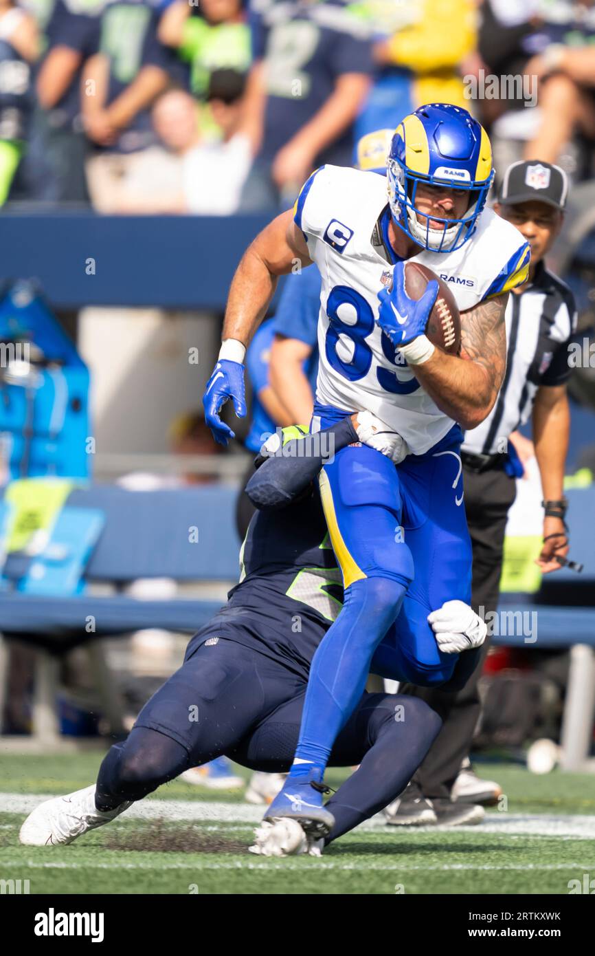 Los Angeles Rams tight end Tyler Higbee (89) runs with the ball during ...