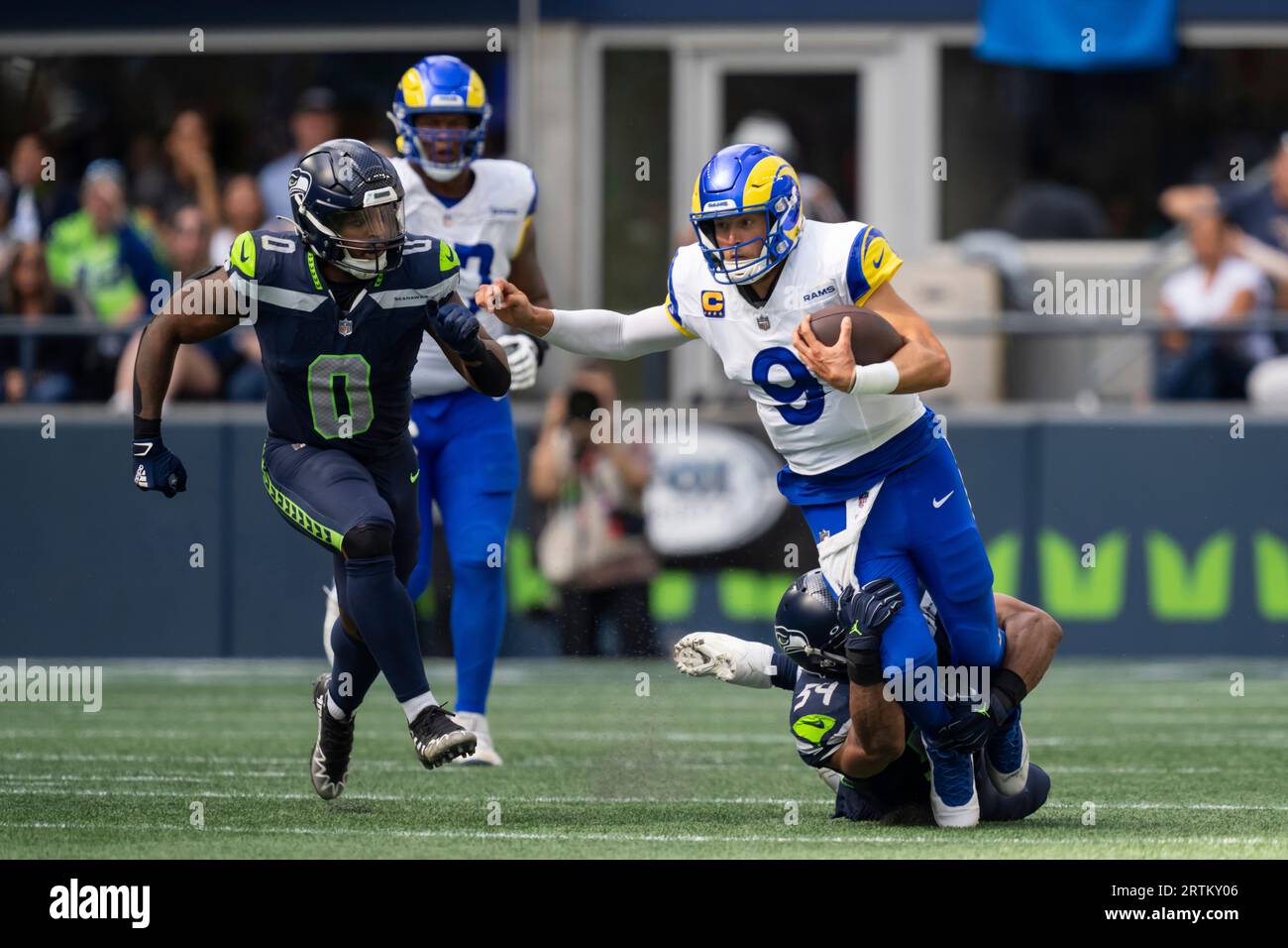 Seattle Seahawks linebacker Bobby Wagner (54) tackles Los Angeles Rams ...