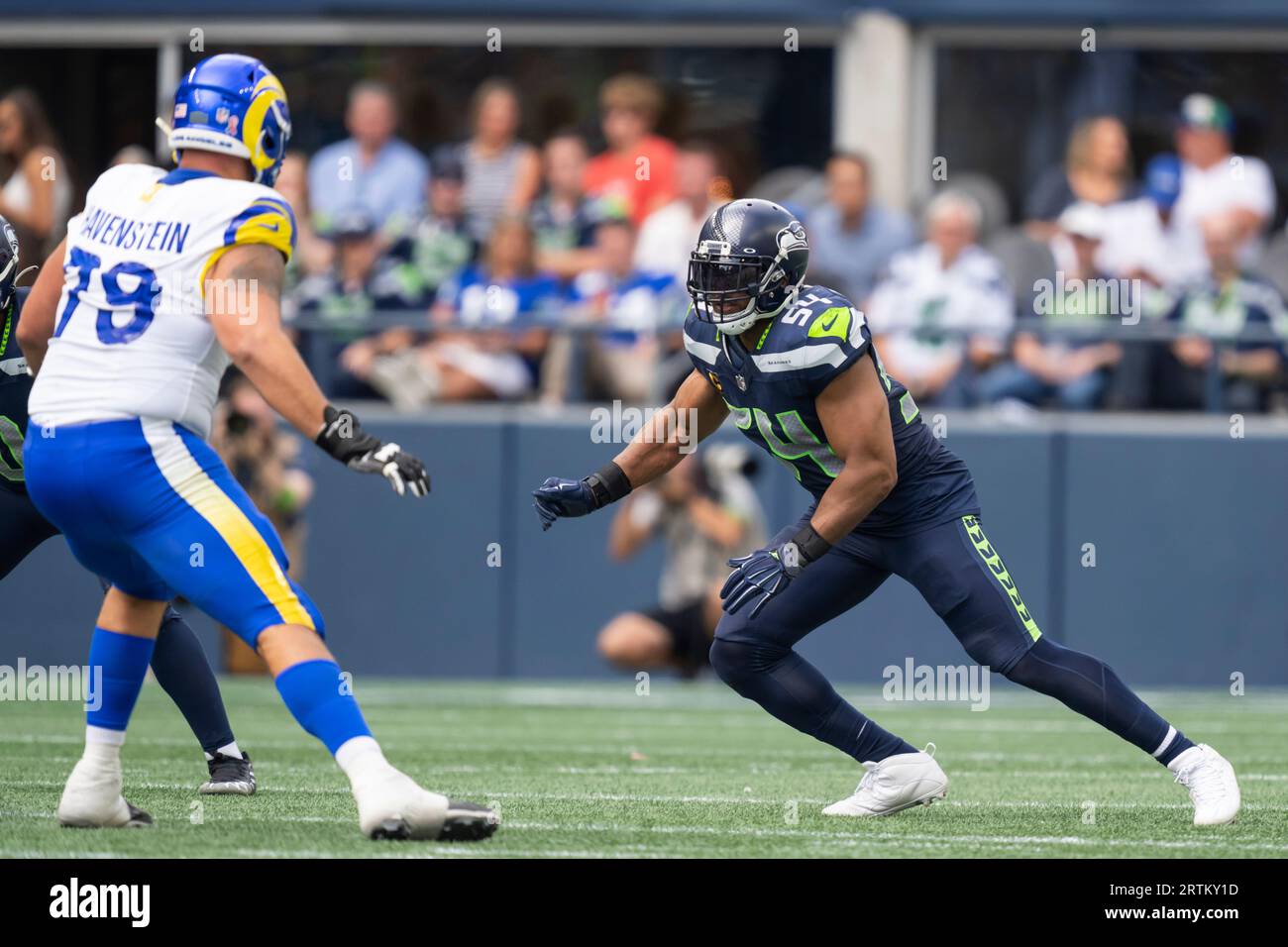 Seattle Seahawks linebacker Bobby Wagner (54) waits for a receiver ...