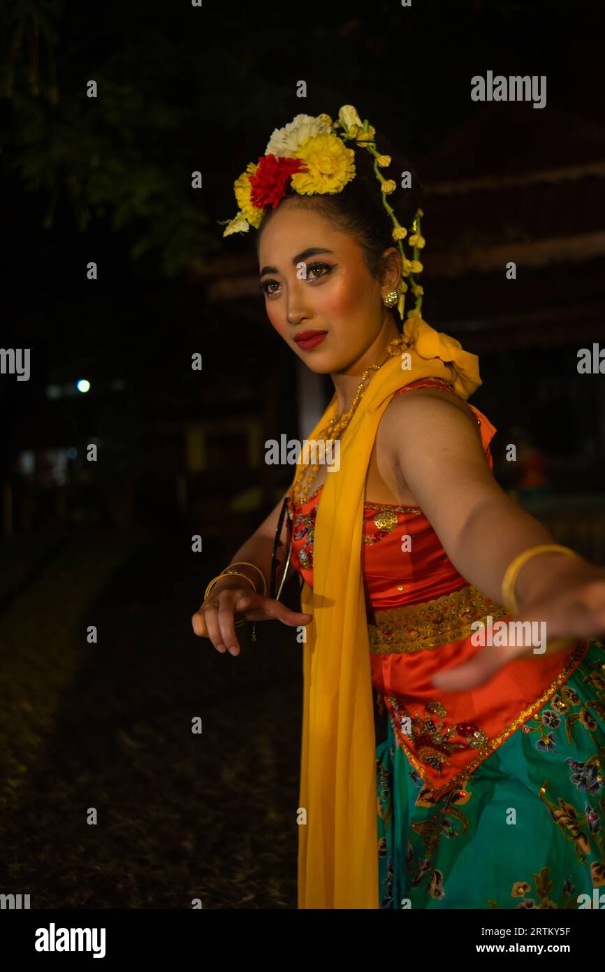 Ancient sundanese culture hi-res stock photography and images - Alamy