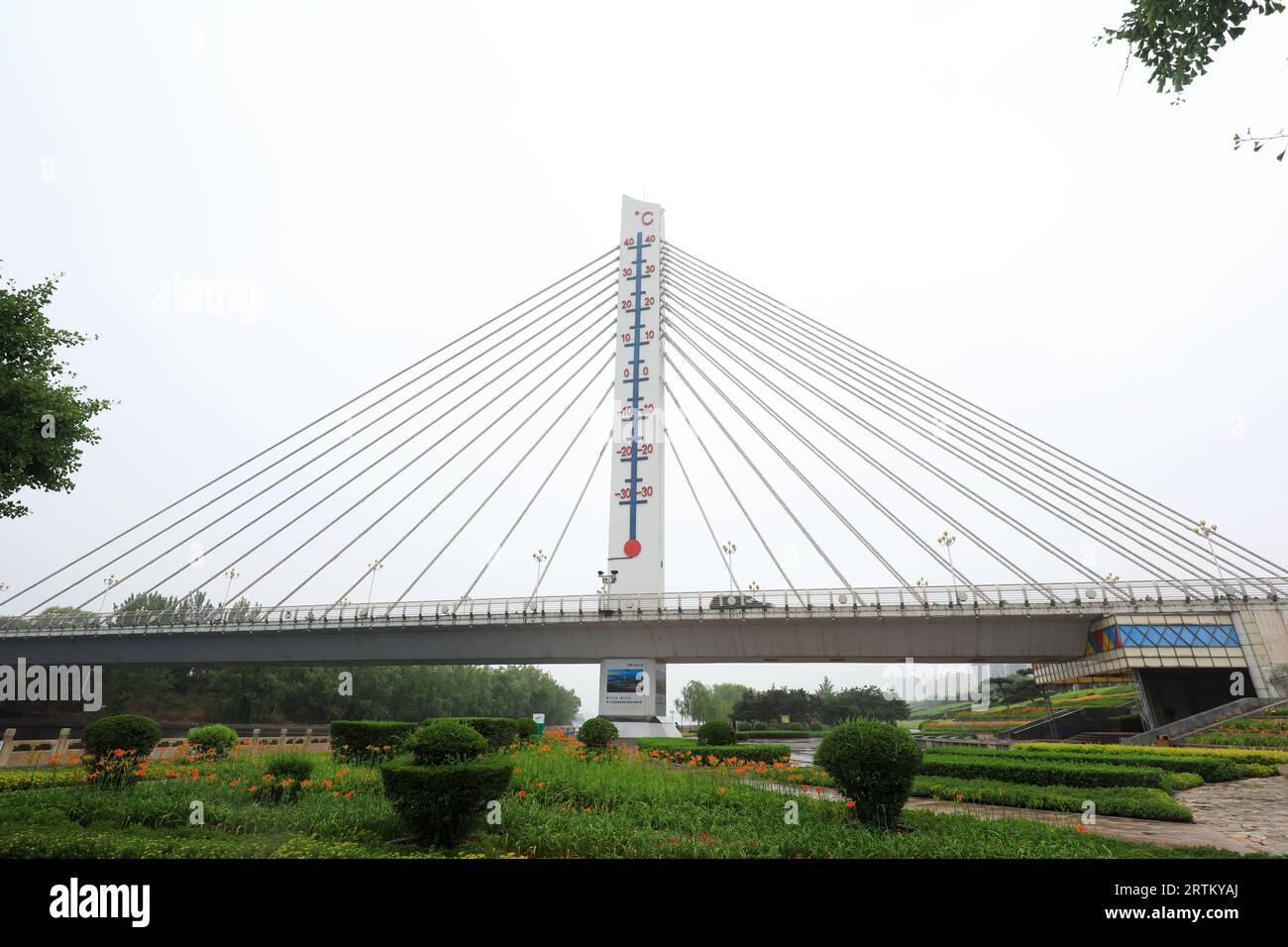 Cable stayed bridge china hi-res stock photography and images - Alamy