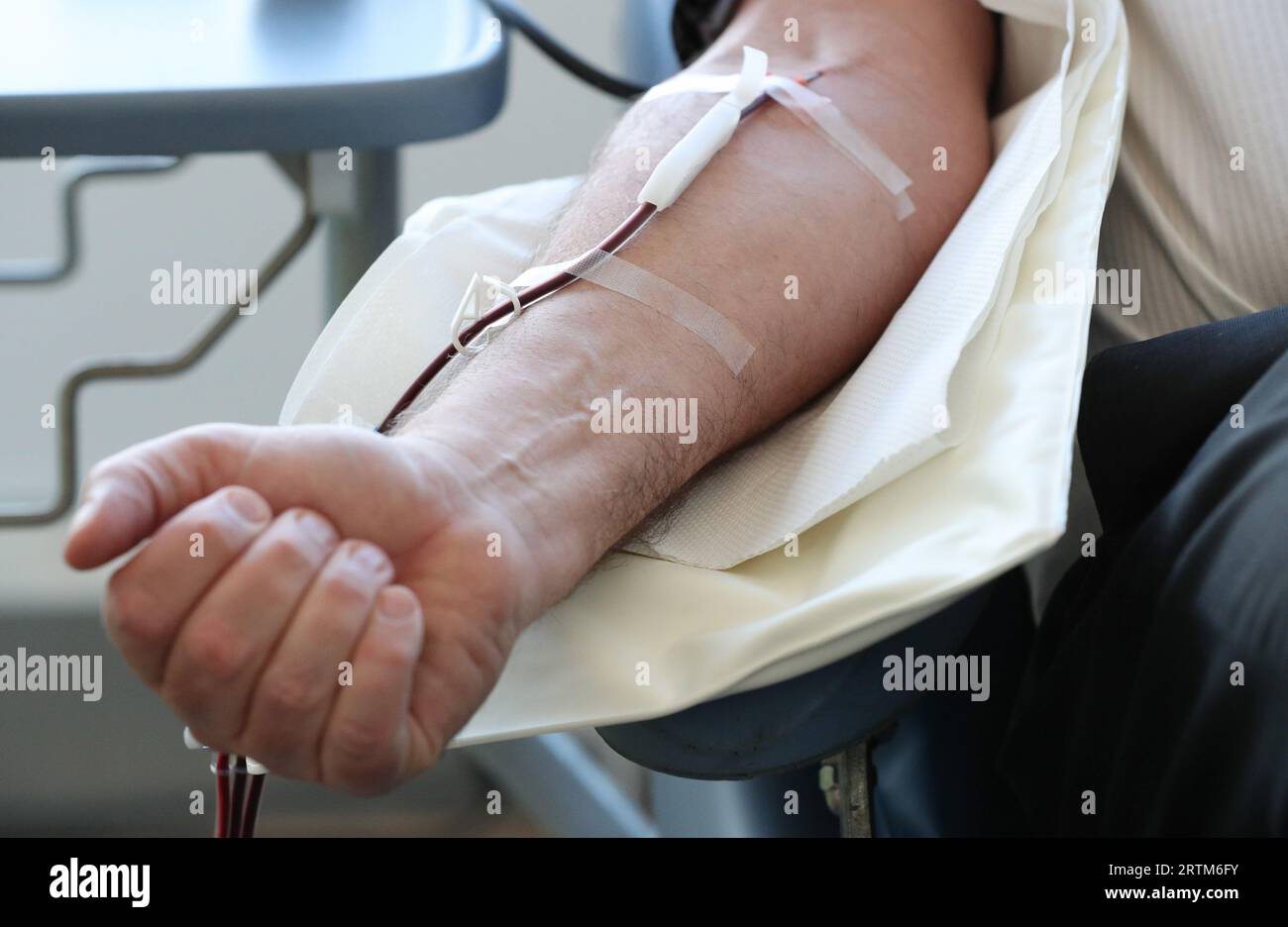 Apheresis machine hi-res stock photography and images - Alamy