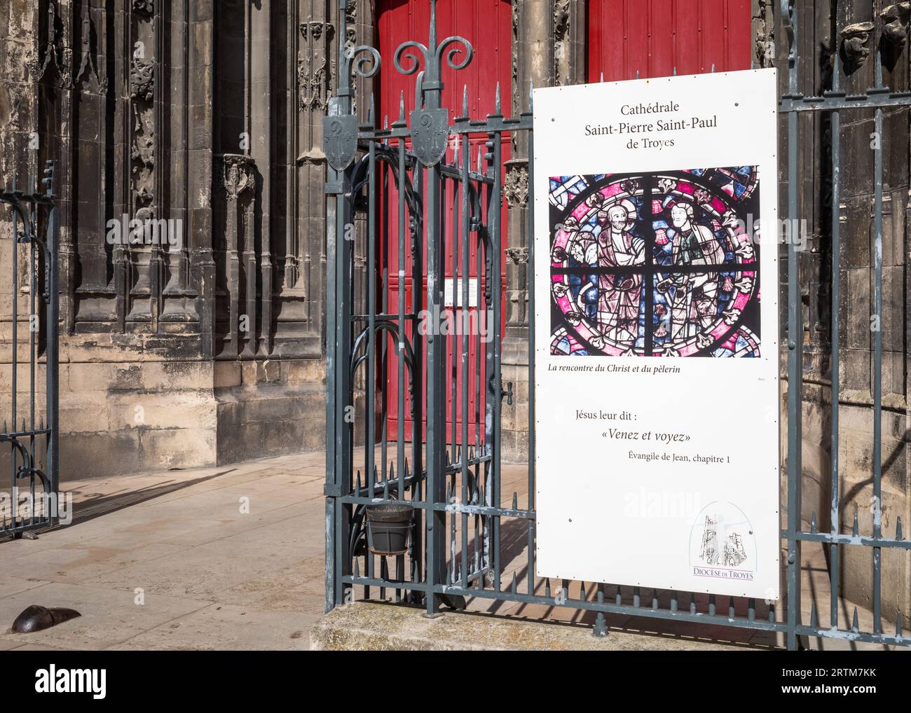Catholic church welcome sign hi-res stock photography and images - Alamy