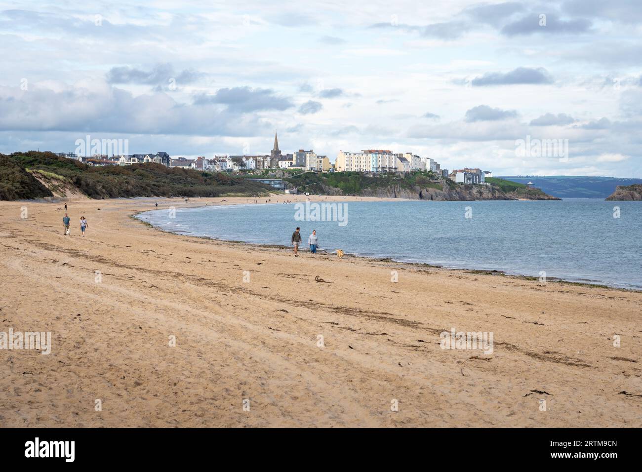 Penally Beach, near Tenby, Pembrokeshire, West Wales Stock Photo - Alamy
