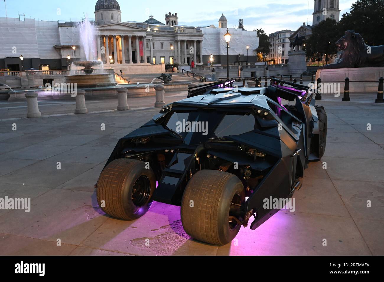 The Tumbler (Christian Bale's Batman's epic batmobile) stunt in ...