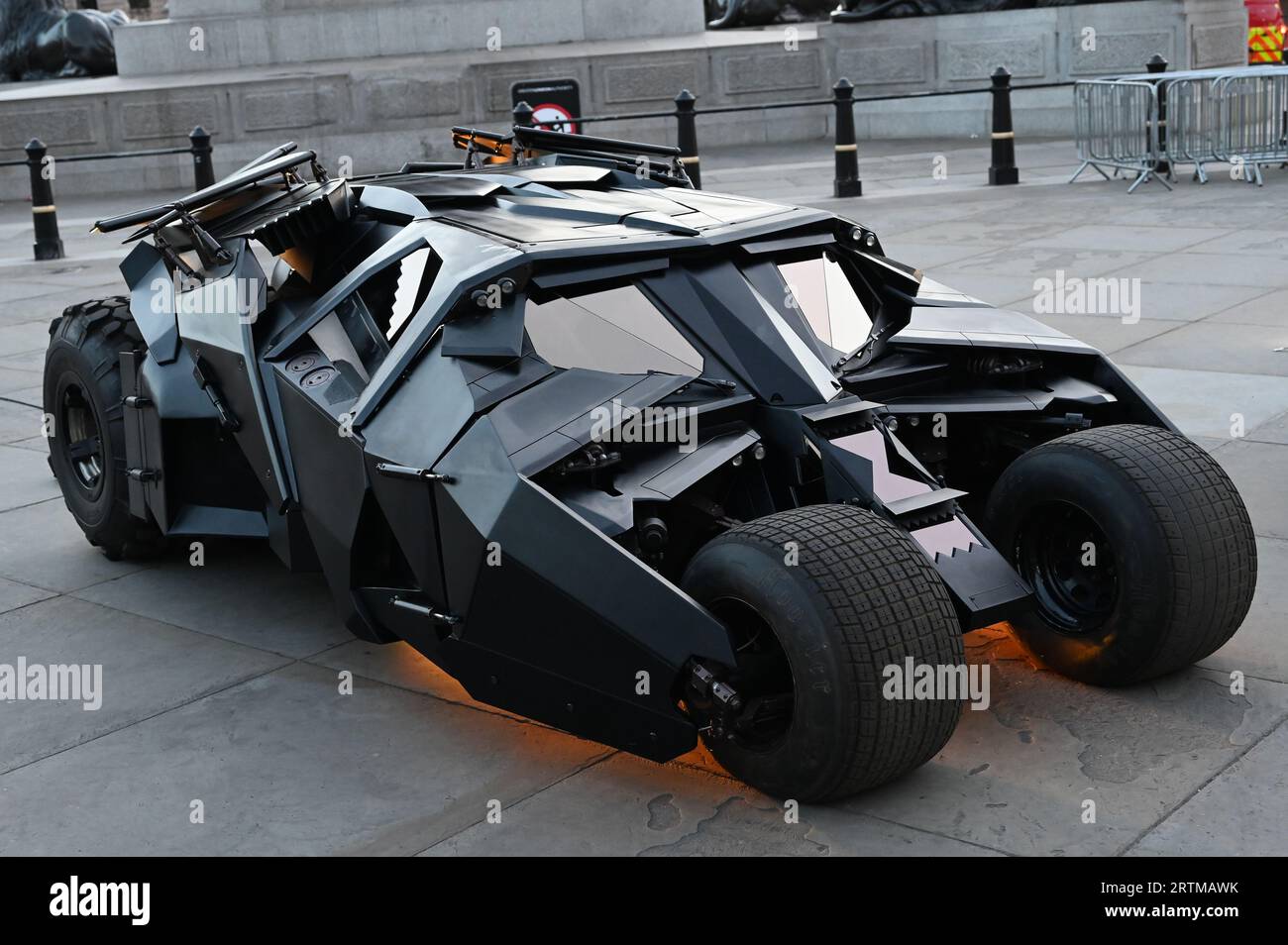 The Tumbler (Christian Bale's Batman's epic batmobile) stunt in ...