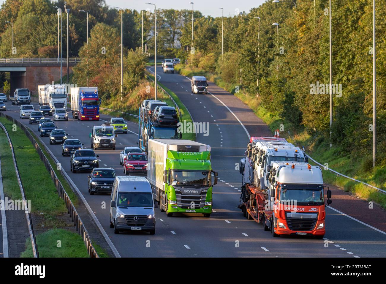 Multi car transporters carrier hi-res stock photography and images - Alamy