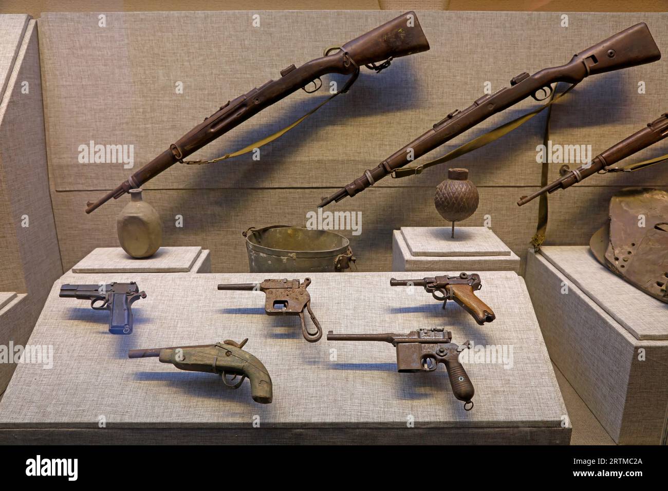 Weapons and equipment in an exhibition hall Stock Photo - Alamy