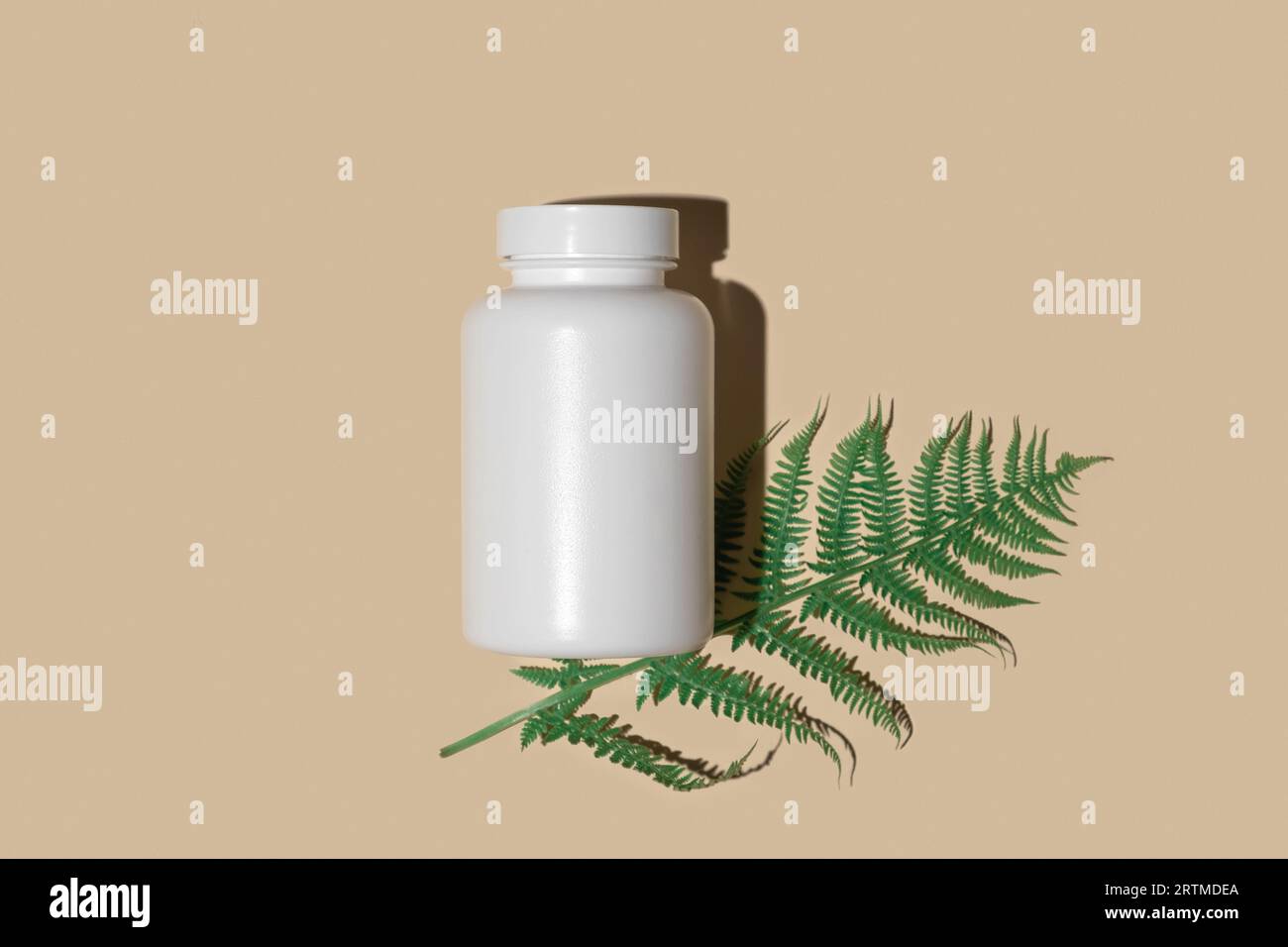 White supplement bottle. Medicine mockup. Blank label vitamin template ...