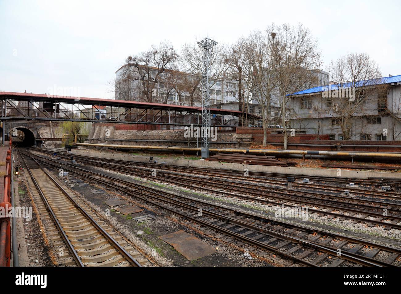 China railway aerial hi-res stock photography and images - Alamy