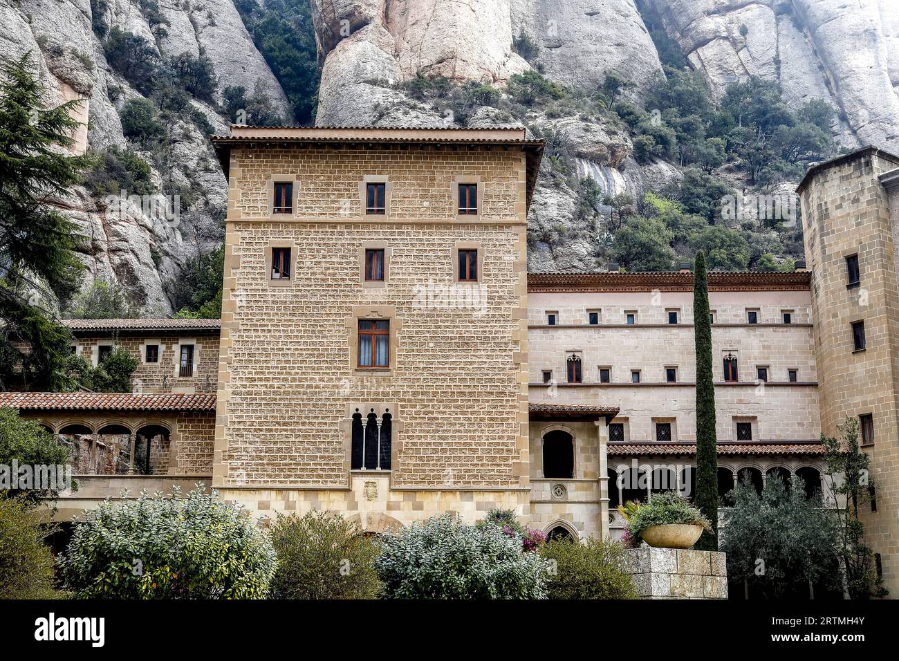 Montserrat espagne hi-res stock photography and images - Alamy