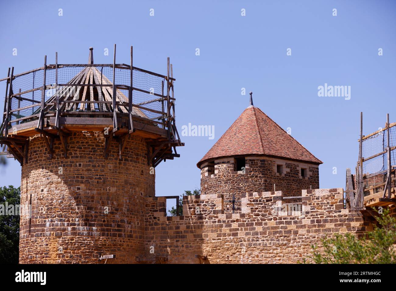 Guedelon Castle, medieval-site. Construction of a castle, using the ...