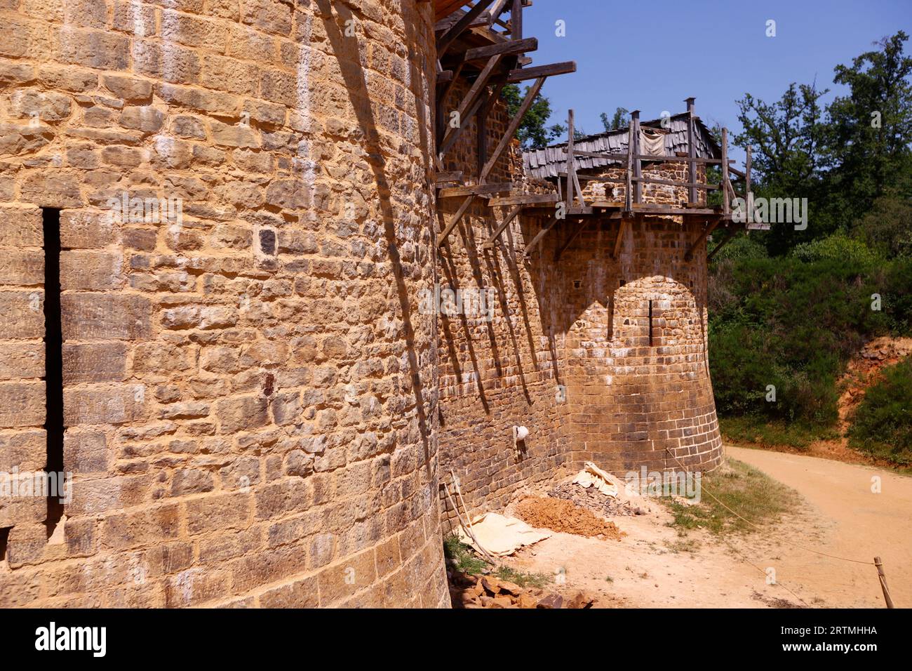Guedelon Castle, medieval-site. Construction of a castle, using the ...