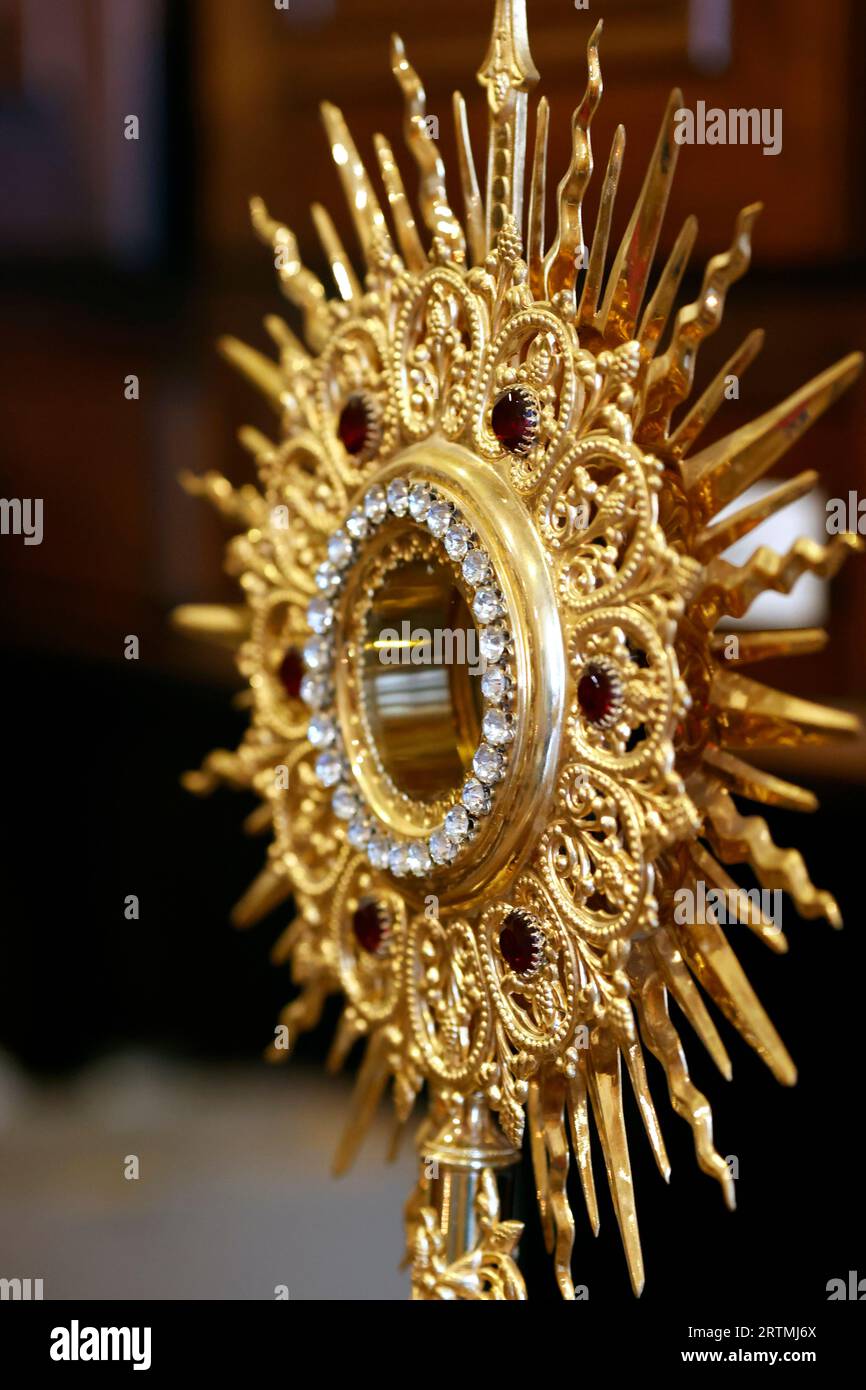 Eucharist (Blessed Sacrament) inside the Monstrance (Ostensory) during ...