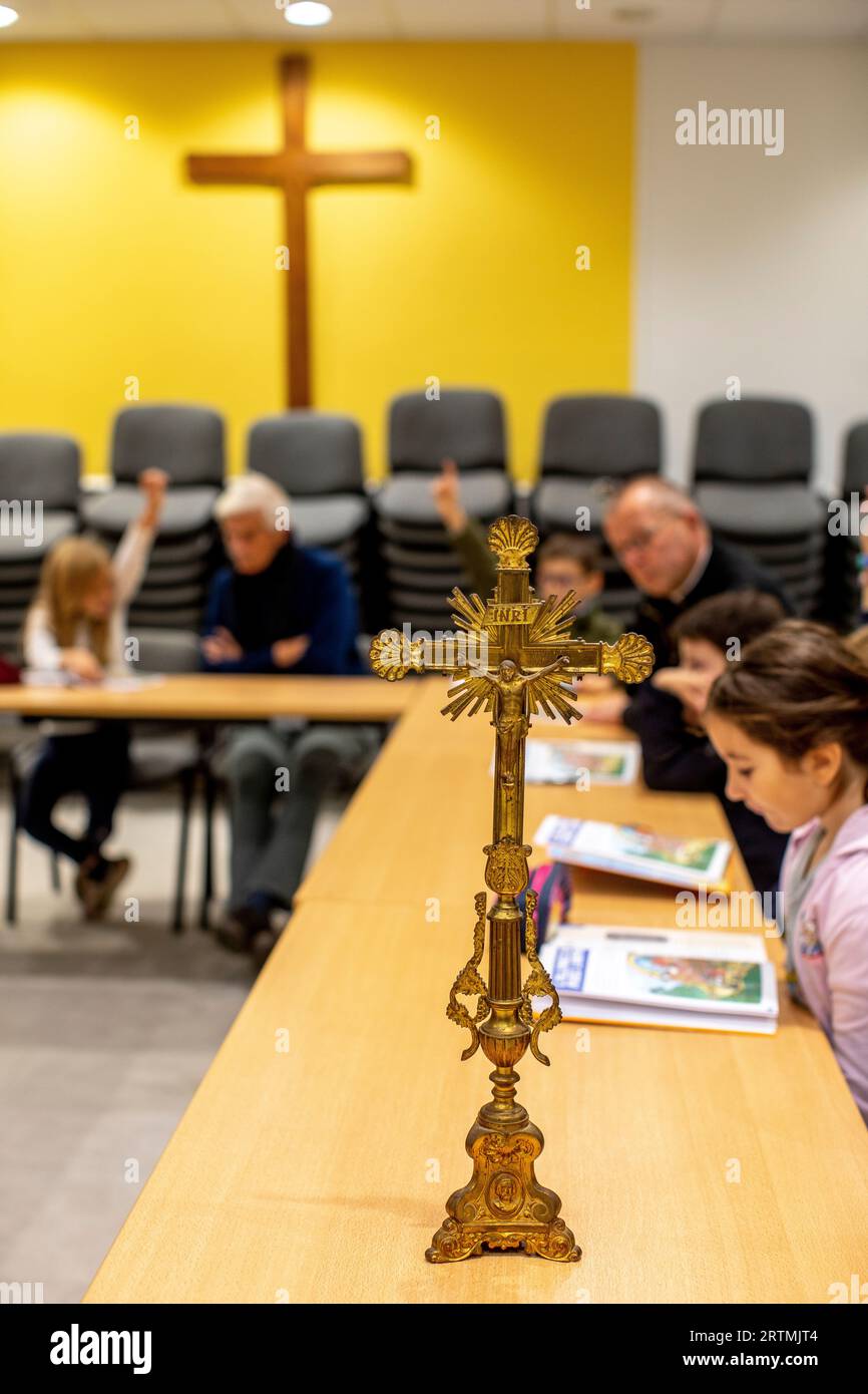 Catechism class hi-res stock photography and images - Alamy