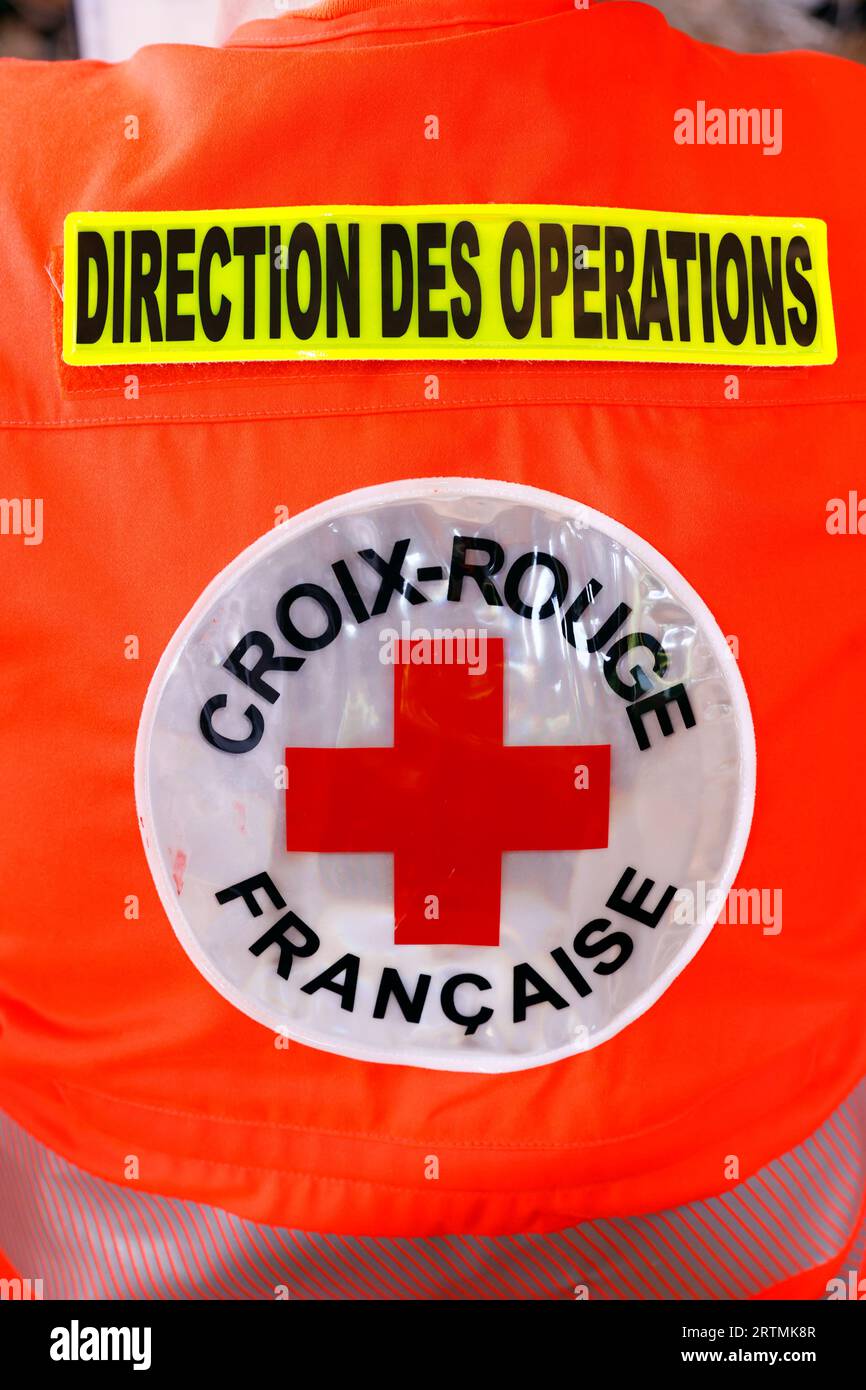 Croix rouge hi-res stock photography and images - Alamy