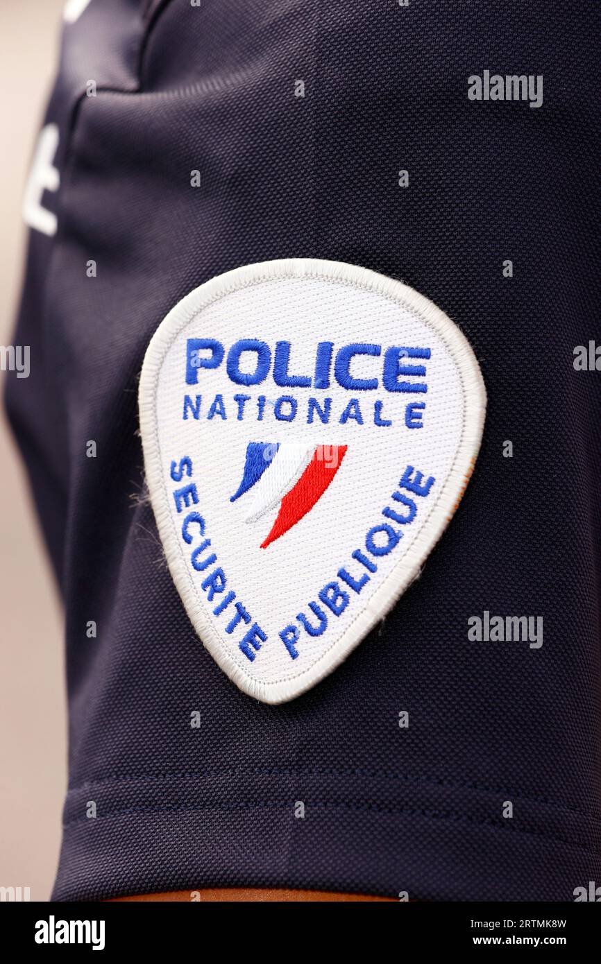 Police crest hi-res stock photography and images - Alamy