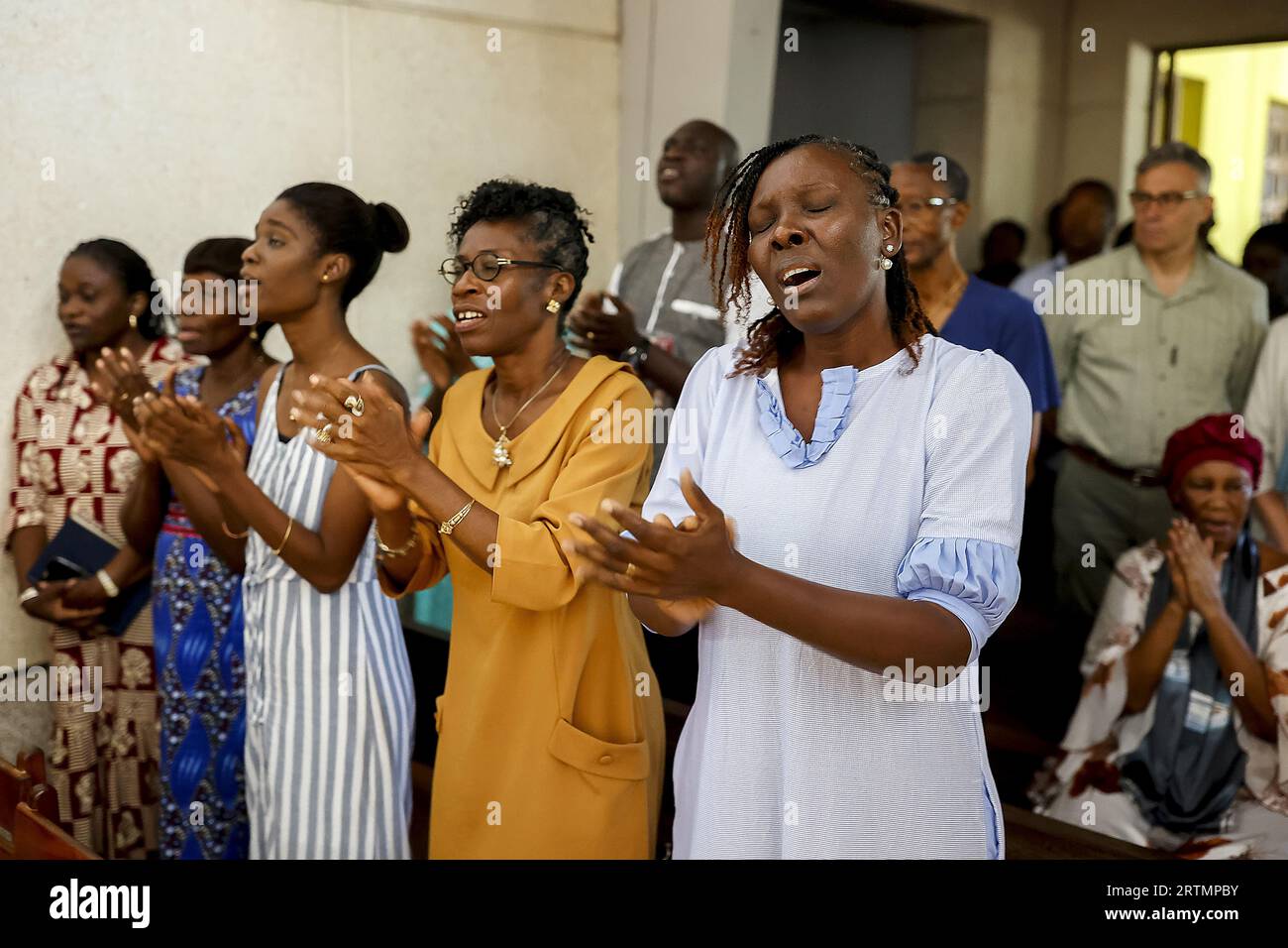 Sunday mass in Keur Moussa benedictine abbey church, Keur Moussa ...