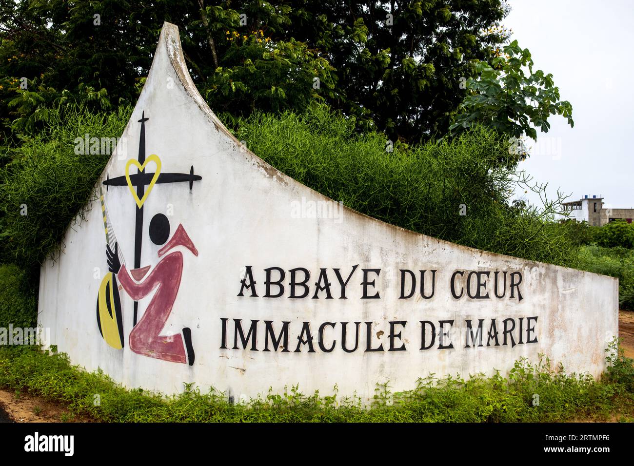 Abbaye de keur moussa hi-res stock photography and images - Alamy