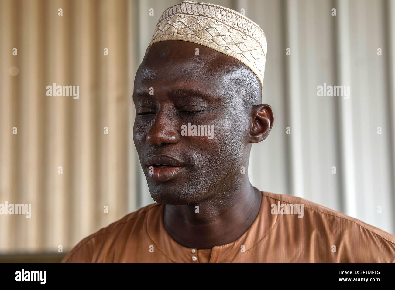 Muslim man person senegal hi-res stock photography and images - Alamy