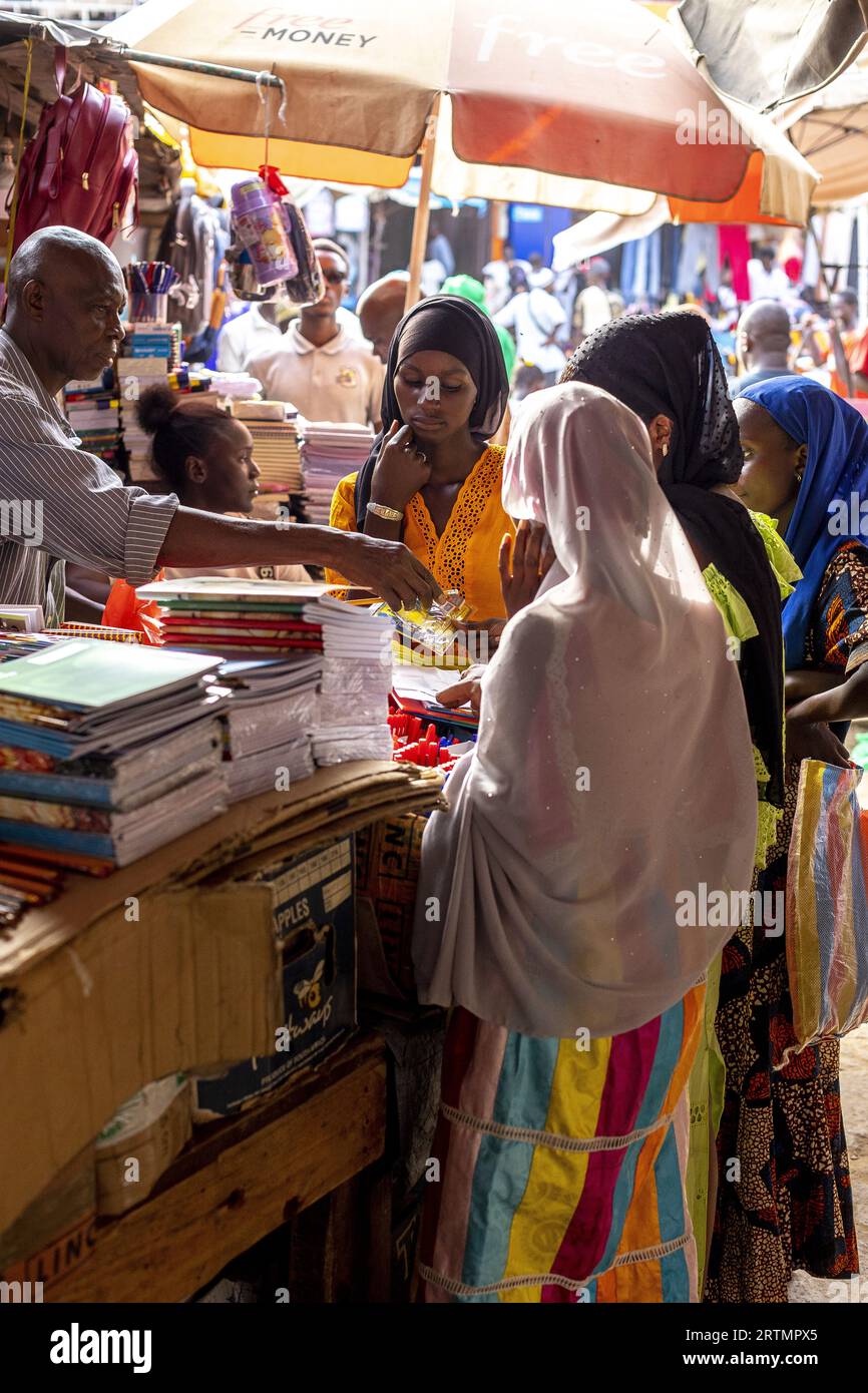 Senegalese students hi-res stock photography and images - Alamy