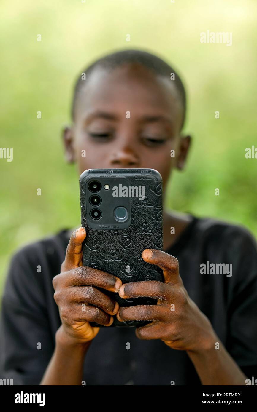 Garcon senegalais hi-res stock photography and images - Alamy