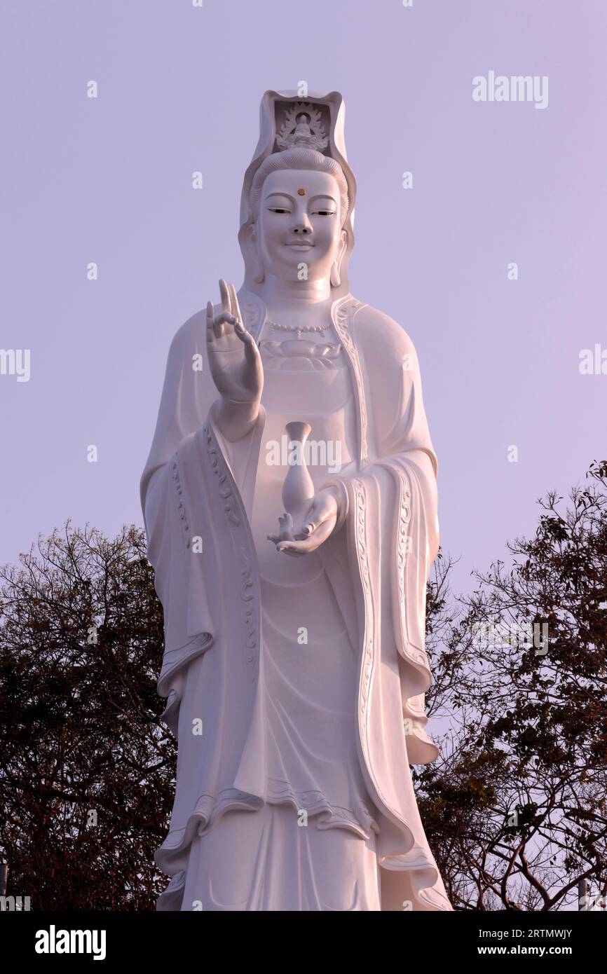 Bodhisattva Avalokiteshvara. Guanyin ( Quan Am) Statue. The Goddess of ...