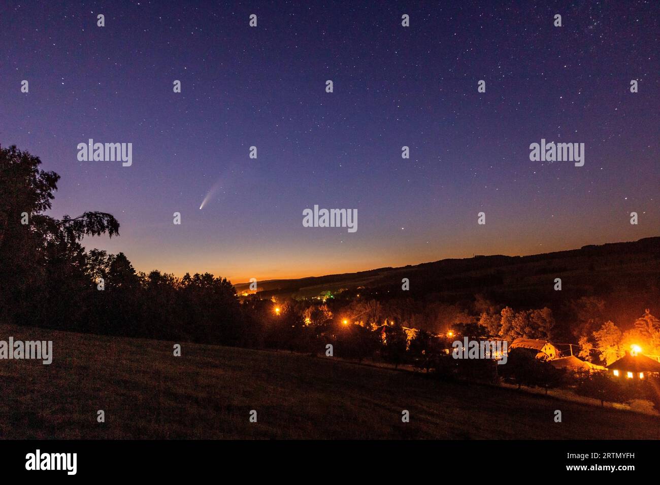 Landscape image with the comet C/2020 F3 Neowise Stock Photo - Alamy