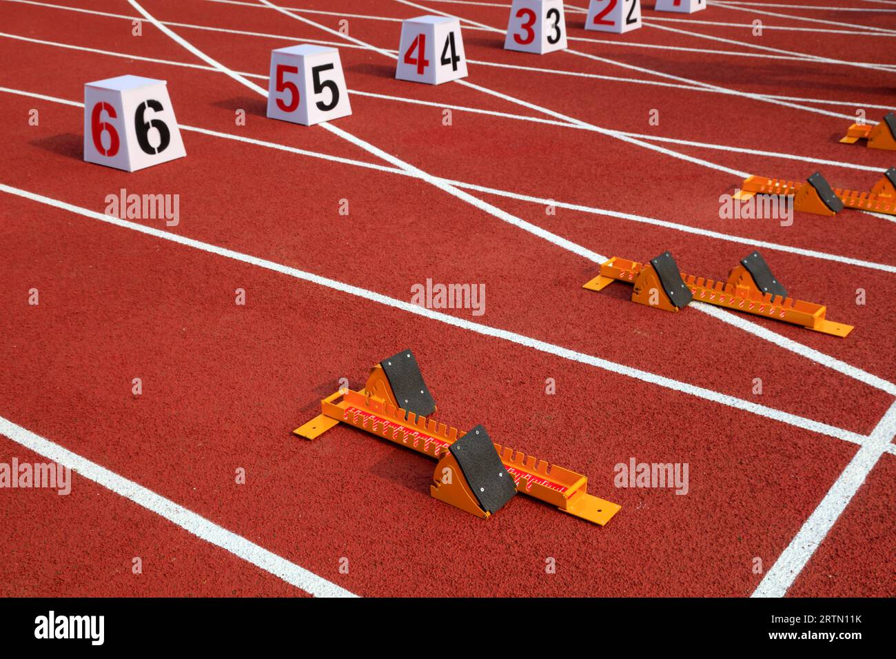 Plastic runways hi-res stock photography and images - Alamy