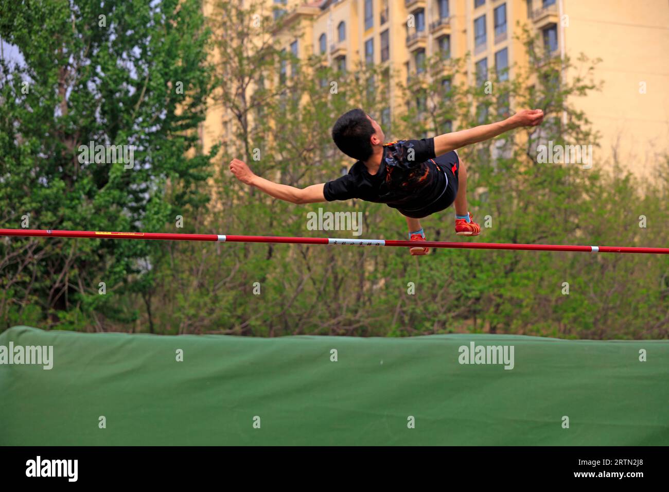 High jump athletics start hi-res stock photography and images - Alamy