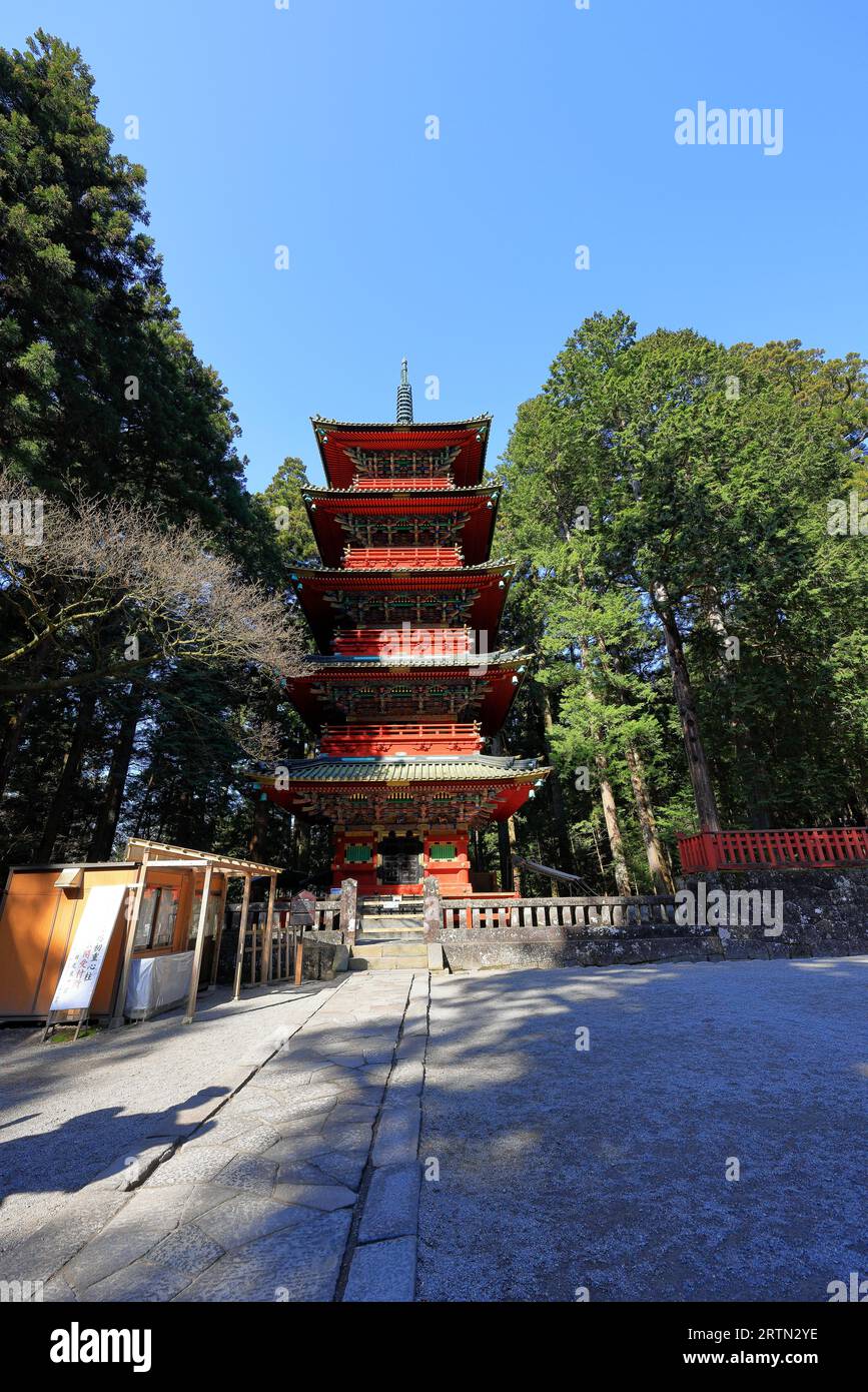 Toshogu Shrine ( 17th-century shrine honoring the first shogun and ...