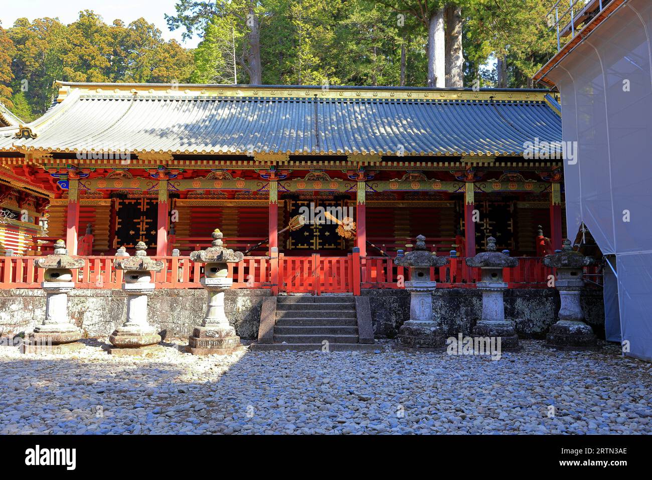 Toshogu Shrine ( 17th-century shrine honoring the first shogun and ...