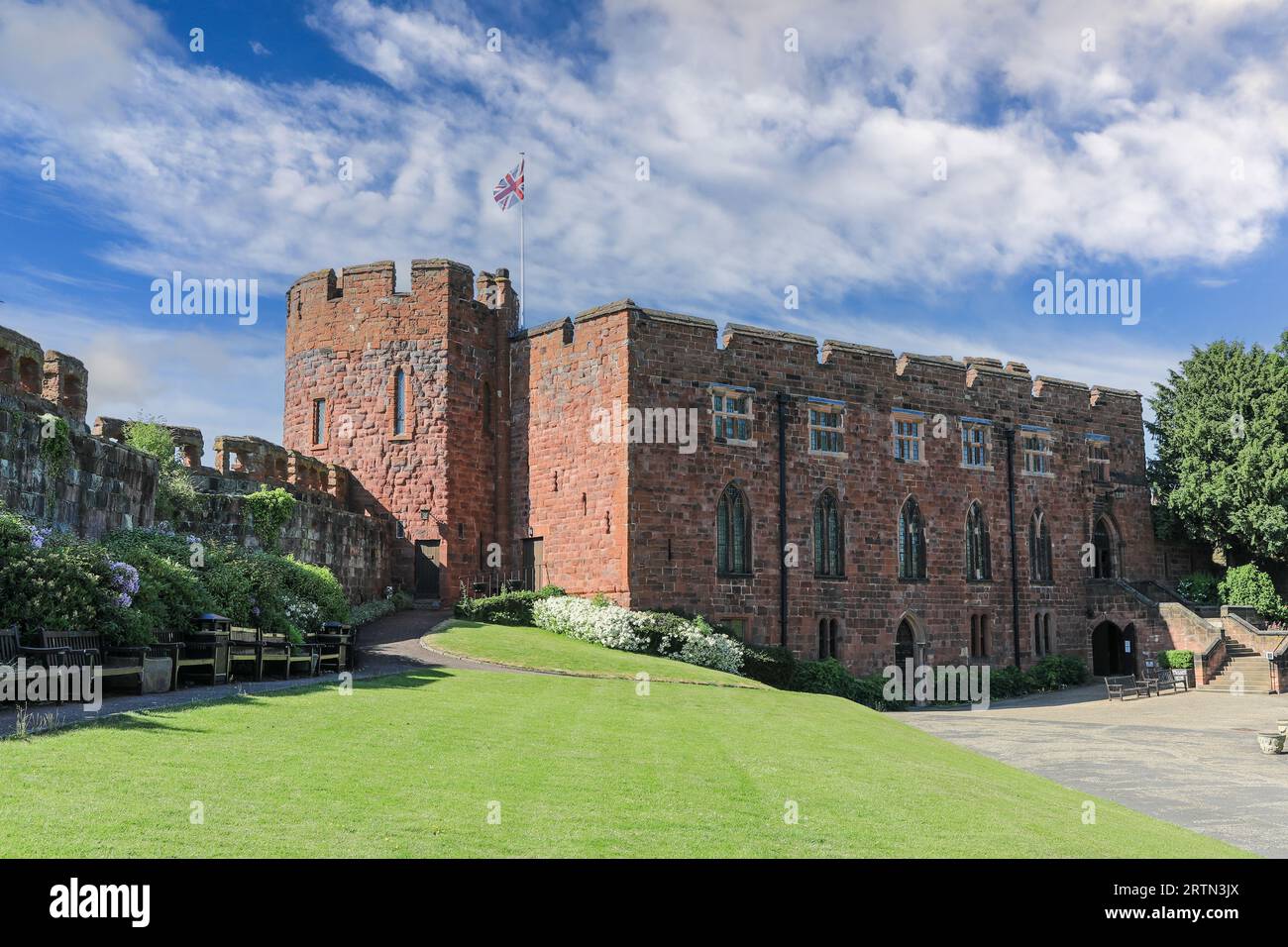 England history castle hi-res stock photography and images - Alamy