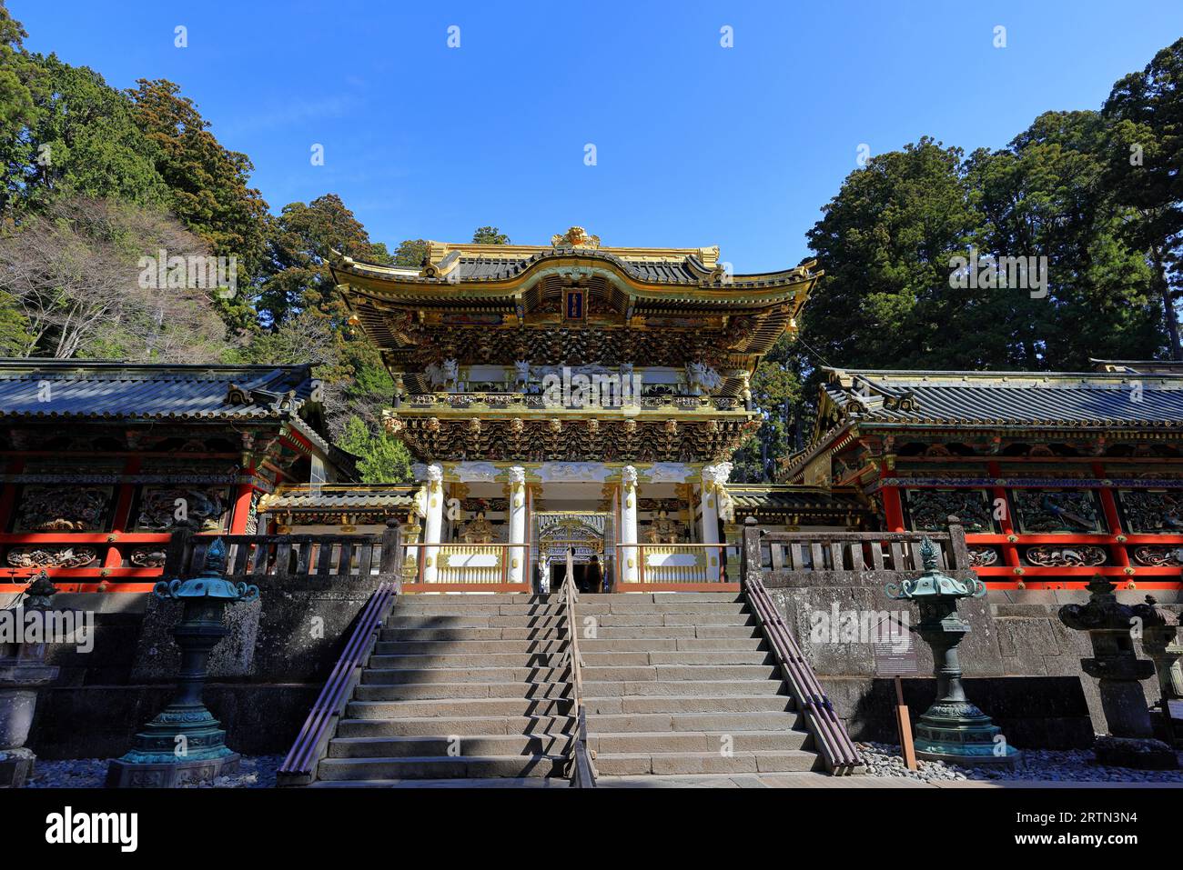 Toshogu Shrine ( 17th-century shrine honoring the first shogun and ...