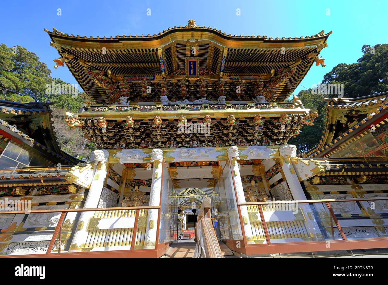 Toshogu Shrine ( 17th-century shrine honoring the first shogun and ...