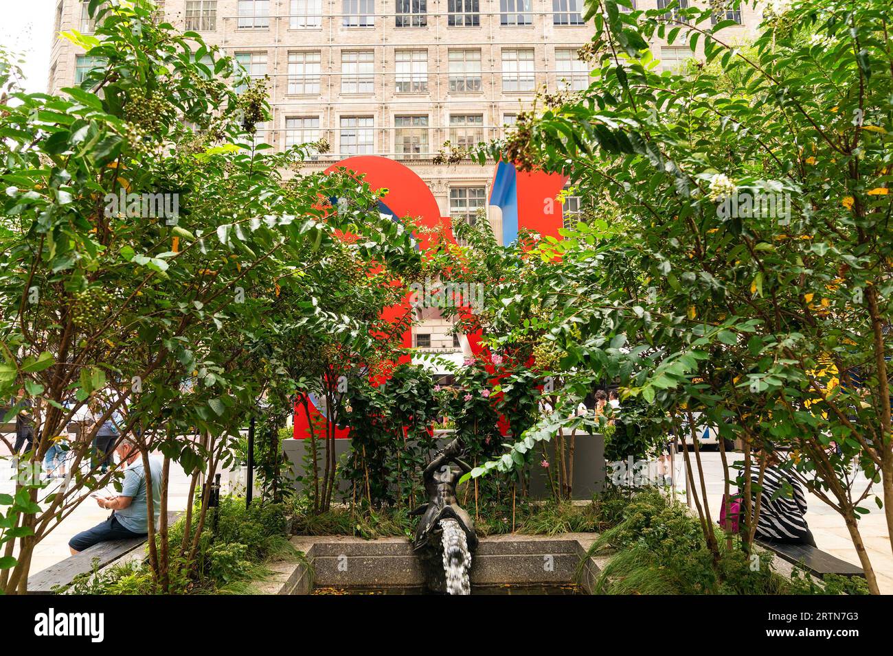New York, United States. 13th Sep, 2023. People walk, take photos of ...