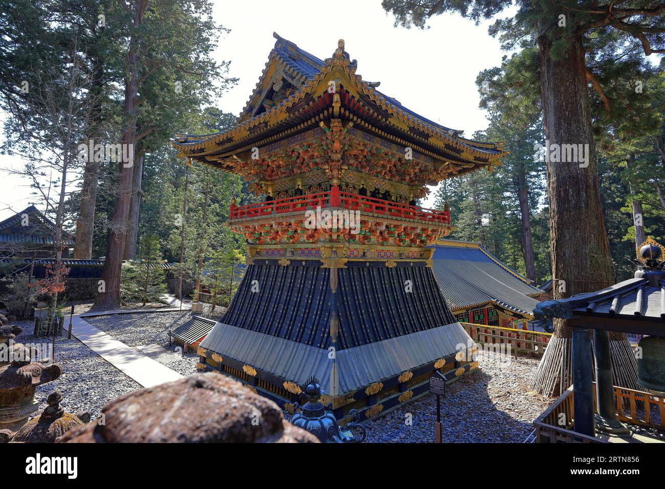 Toshogu Shrine ( 17th-century shrine honoring the first shogun and ...