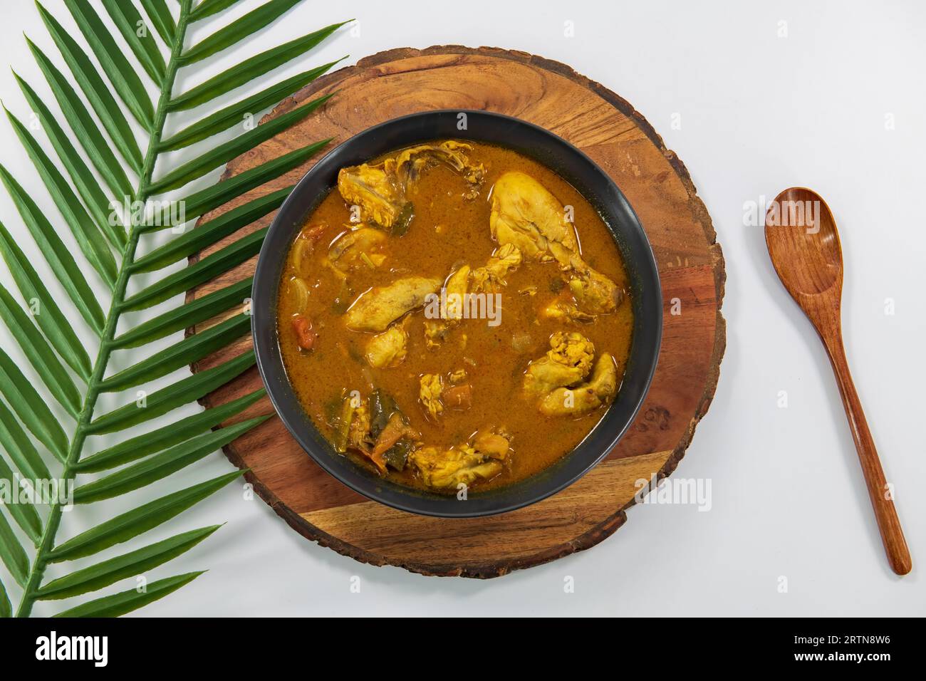 Chicken curry or masala or country chicken kuzhambu Tamilnadu style ...