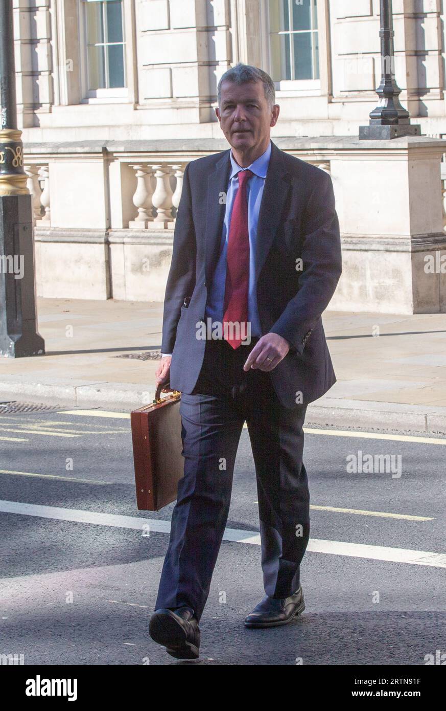 Richard moore mi6 hi-res stock photography and images - Alamy